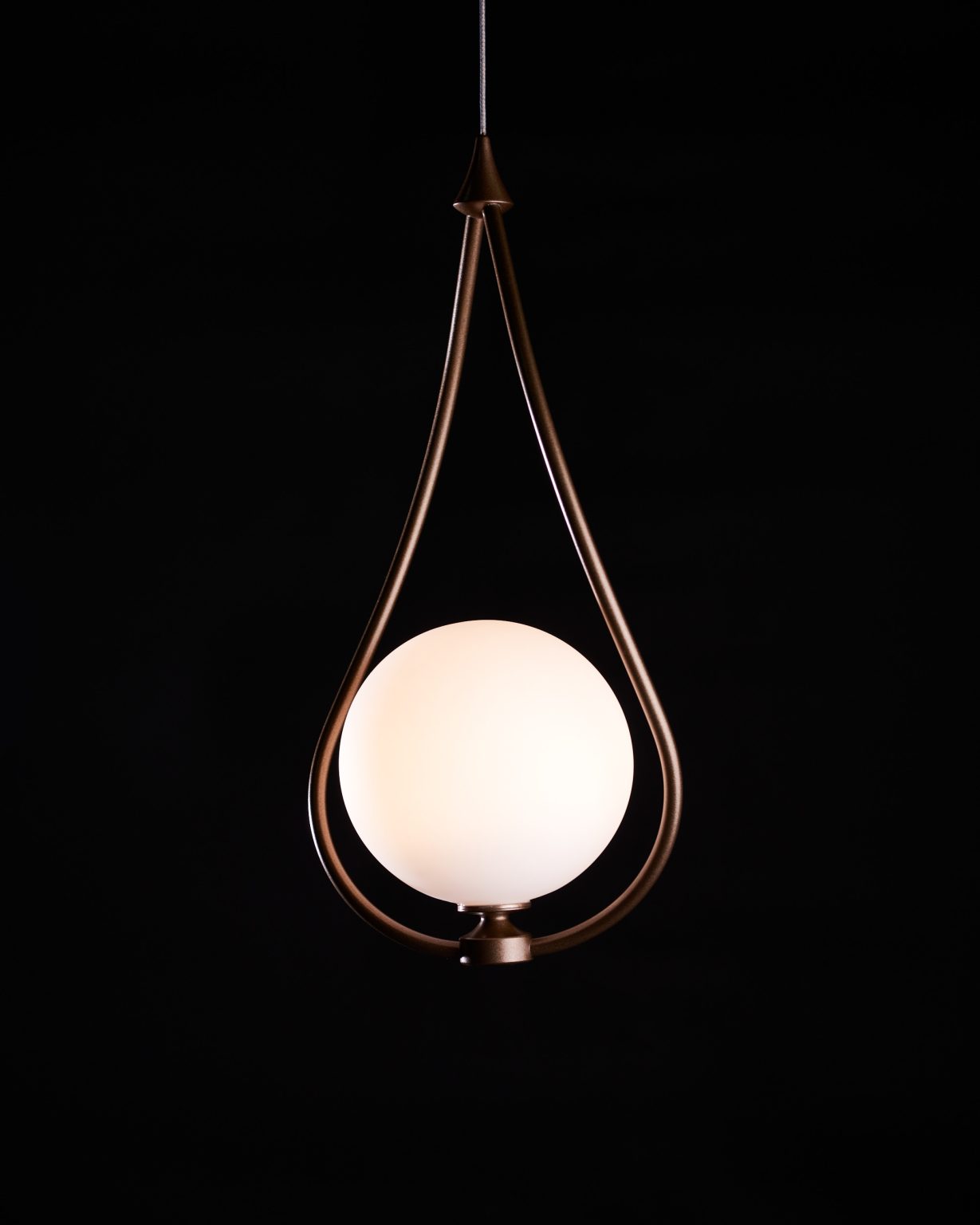 Pearl 6 - Custom Lighting Designers and Manufacturers in Canada